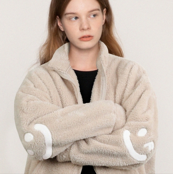 Graver | Jackets & Coats | Unisex Smiley Face Logo Elbow Fleece Jacket ...